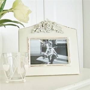 Cream roses frame | Bliss and Bloom
