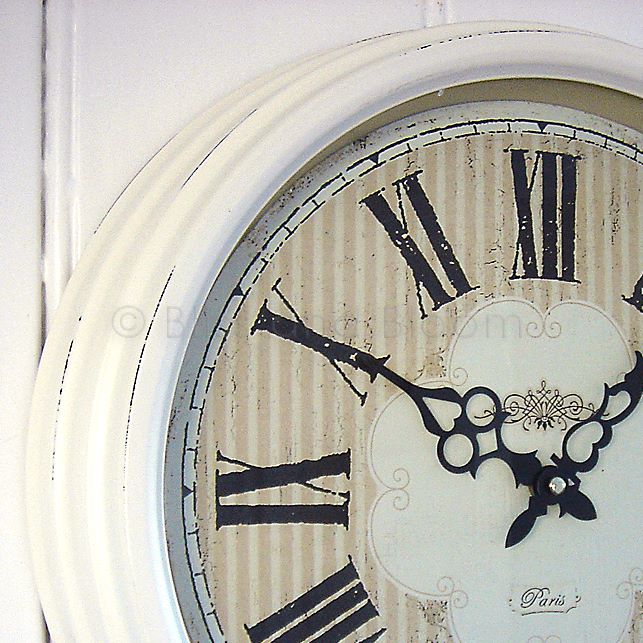 French style off white clock | Bliss and Bloom