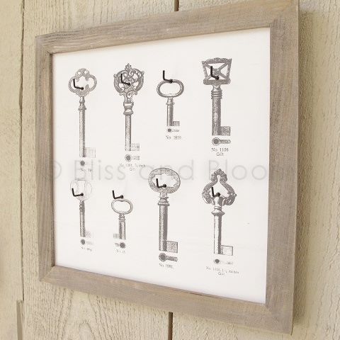 Antique key hanging plaque | Bliss and Bloom