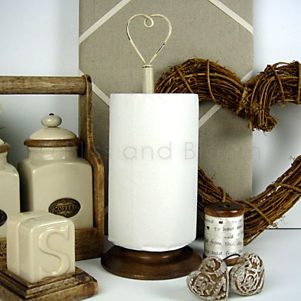 Wooden heart kitchen roll holder | Bliss and Bloom