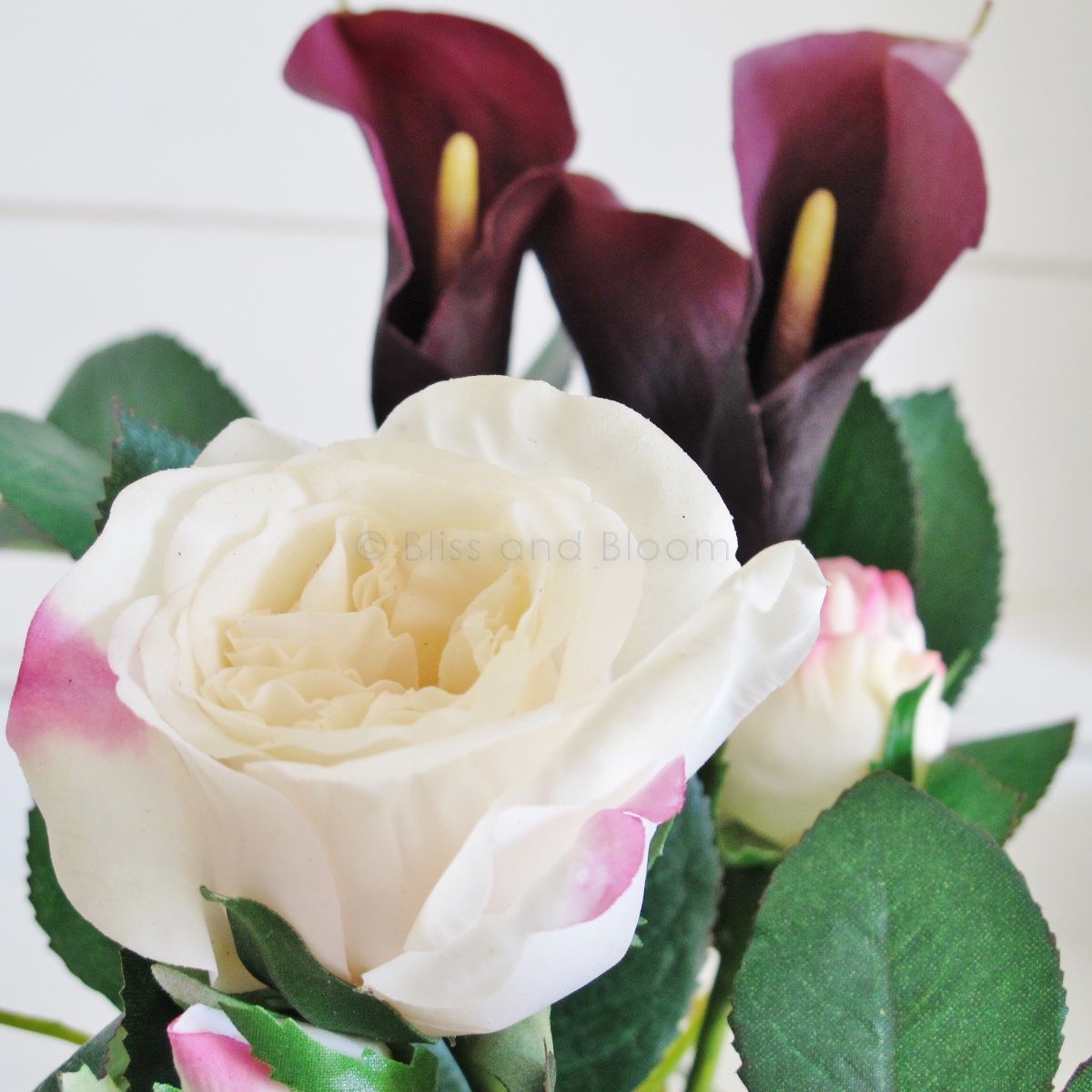 Calla lillies with roses | Bliss and Bloom
